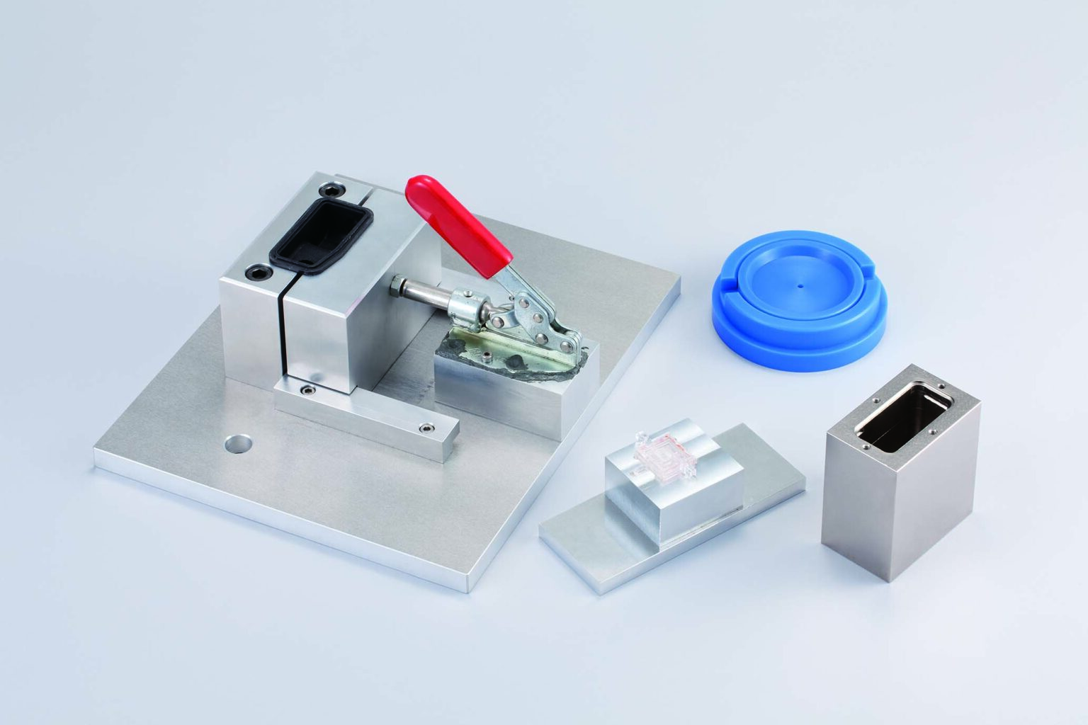 Ultrasonic Hon & Anvil - NIPPON AVIONICS Welding Products Division